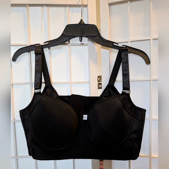 Shecurve | Intimates & Sleepwear | Nwot Shecurve Pushup Back Smoothing ...